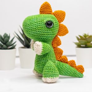 Crochet T-Rex Amigurumi Free Pattern - All Thing Crafts