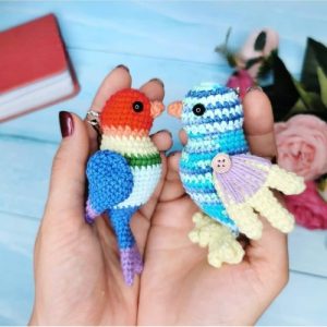 Crochet Bird Amigurumi Keychain Free Pattern (Two Versions) - All Thing ...