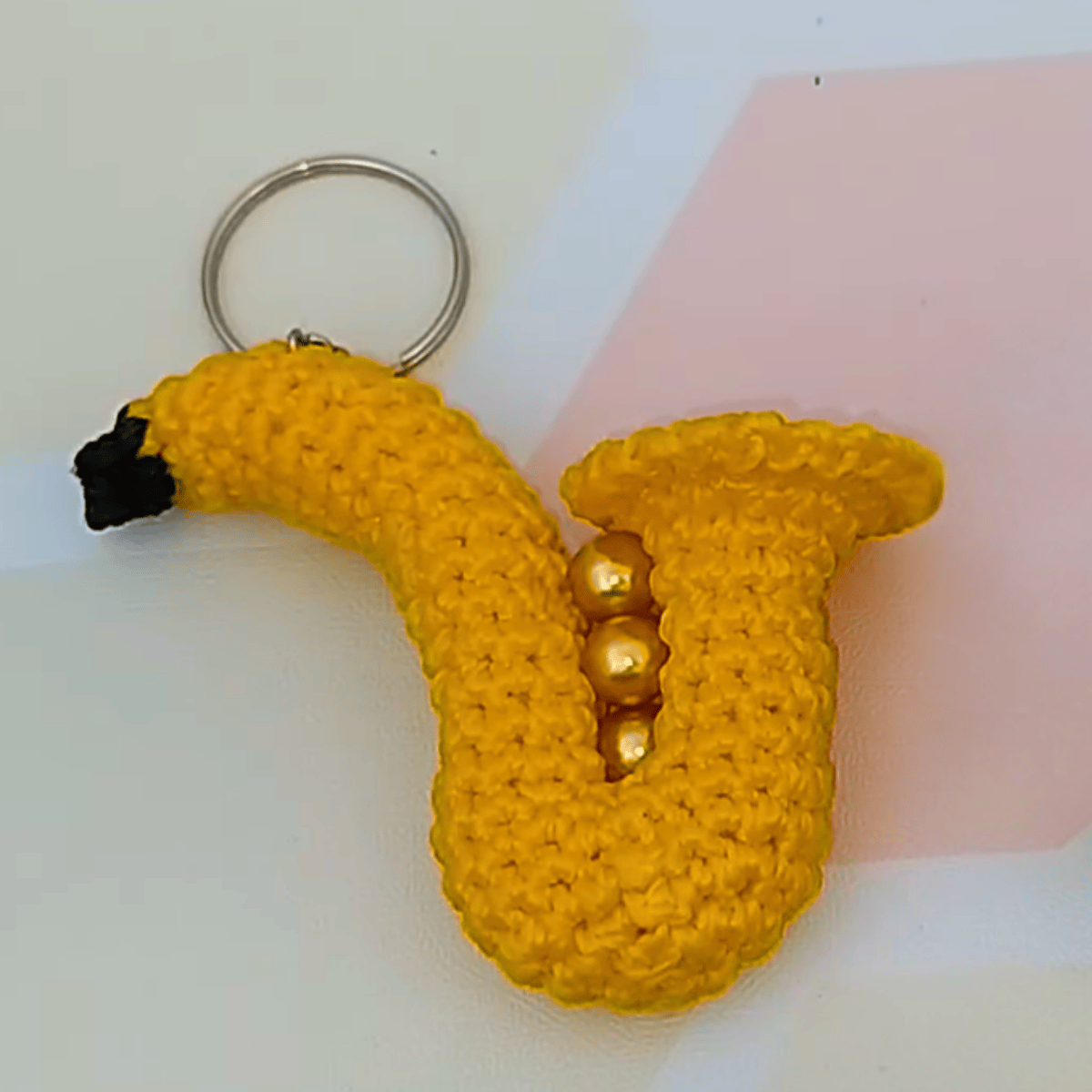 How to Crochet Mini Saxophone Keychain Perfect for Musicians and Fans ...