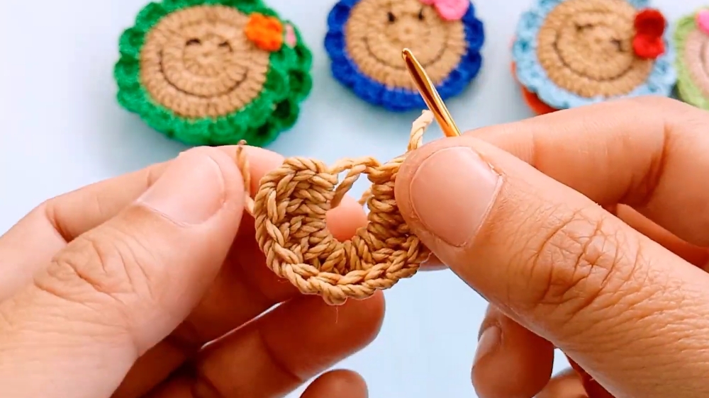 How to Crochet Emotion Face Pattern that Can Add Playful Appeal - All ...