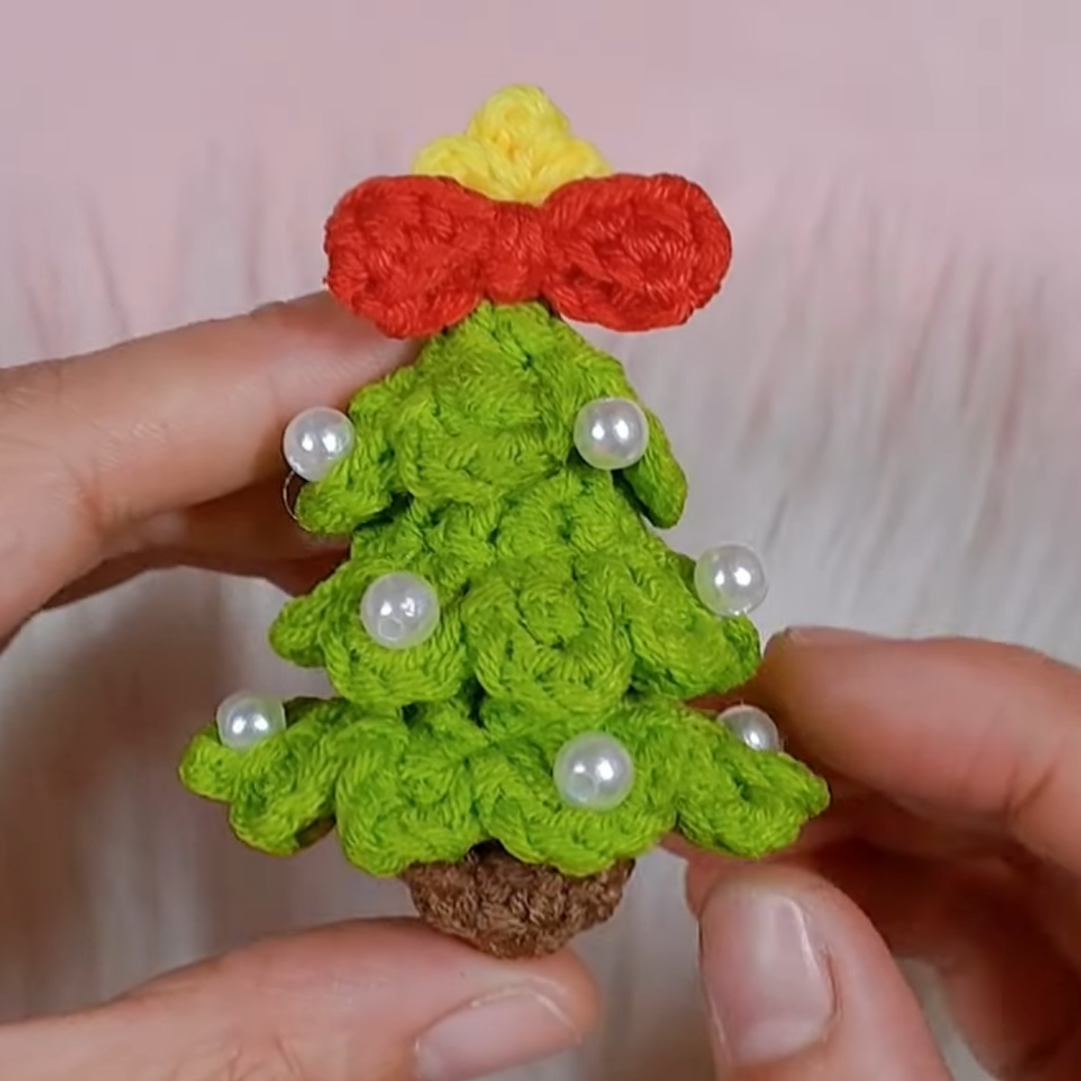 Step-by-Step Crochet Christmas Tree Pattern for Holiday Warmth - All ...