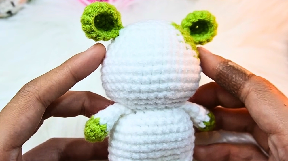 Learn Cheerful Crochet Mini Cow Pattern for Everyday Happiness - All ...